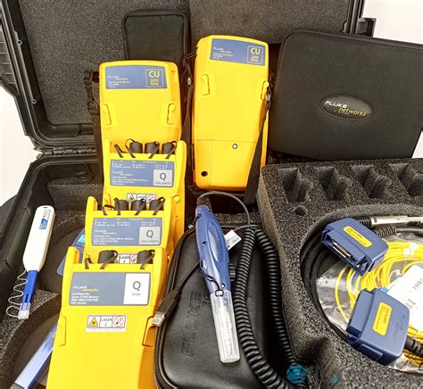 Fluke Networks DSX GHz Cable Analyzer With Quad OTDR OLTS And Fiber Inspection Complete Kit