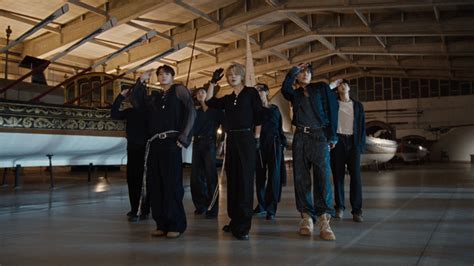 Bts Presenta El Performance Video De Swim” La Razón