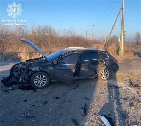Десяток травмованих людей у ДТП на Львівщині за минулу добу Четверта студія
