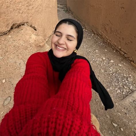 Ali Na Alina Space Threads Say More