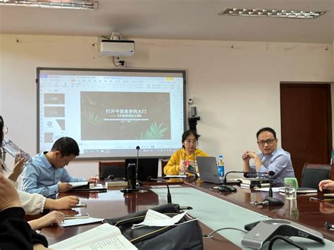 文学院2022级研究生学术沙龙顺利启动 苏州科技大学文学院