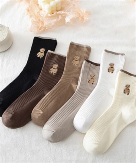 귀여운 곰 곰돌이 자수 양말 6color [여성 여자 골지 중목 예쁜 캐릭터 포인트 여학생 교복 가을 긴양말 삭스]