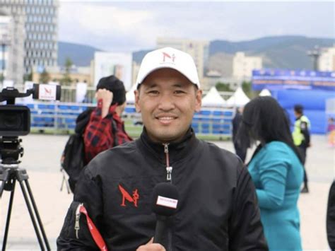 ЦЕГ Сэтгүүлч Б Анхбаяр мөрдөн байцаалтын шатанд оргон зайлсан тул давхар зүйл ангиар шалгаж