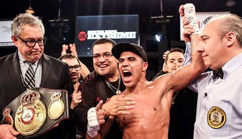 Jesús Cuellar Acabó En El Octavo Con Darchinyan