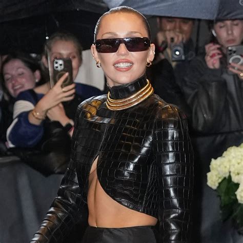 Miley Cyrus Wears An Nsfw Alaïa Runway Dress On Jimmy Kimmel Live