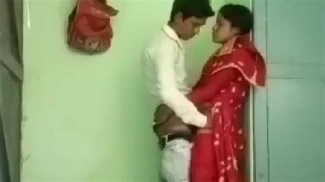 भभ दवर खड खड सकस करत ब मसत म