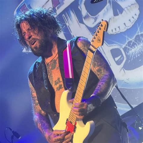Tracii Guns