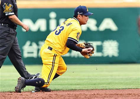 潘志芳卸下球衣轉教練 規劃黃鈞聲明年兼任教練 Ettoday運動雲 Ettoday新聞雲