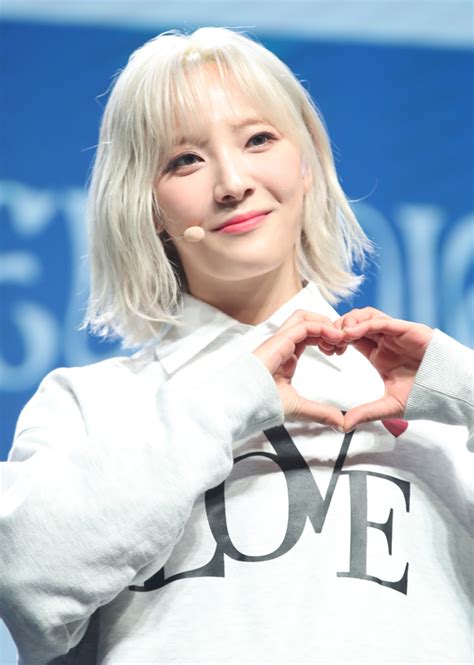 Korean Entertainment Scene Mourns Death Of Astro Member Moonbin