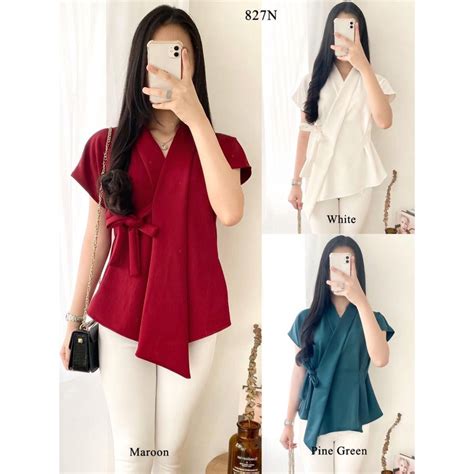 Jual Sarah Blouse In Christmas Color Atasan Casual Lengan Pendek V Neck