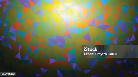 여러 가지 빛깔된 핑크와 파란색 다각형 만화경 추상 배경 커버 삼각형의 구조 구성 된 텍스처 배경 모자이크 스타일과 종이 접기입니다 당신의 디자인 및 비즈니스에 대 한