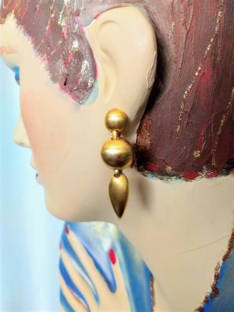 Vintage Designer Clara Studio Gem