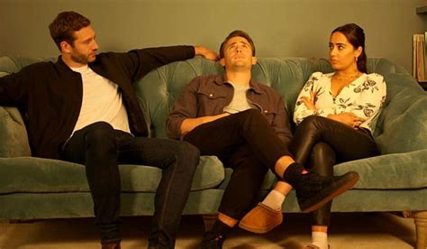 Emmerdale Star S Shocking Soap Comeback With Steamy Lip Locks Tv Season Spoilers