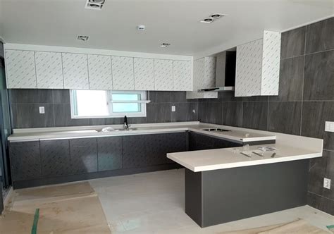 화이트 그레이 투톤 ㄷ자 주방 디자인 포트폴리오