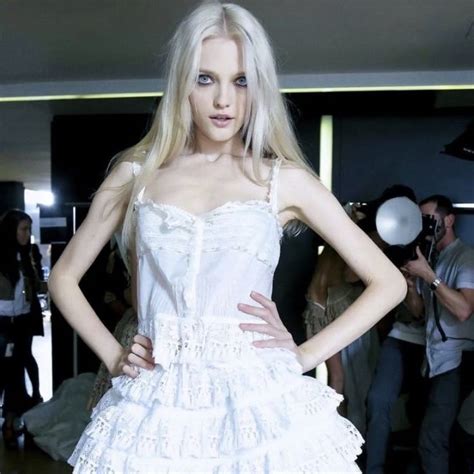 Pin By Eliza On Women Model Roslyakova Vlada Roslyakova