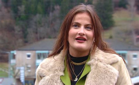 ‘winter Vol Liefde Amy Rose Doodsbang En In Tranen Op Tiktok ‘wat