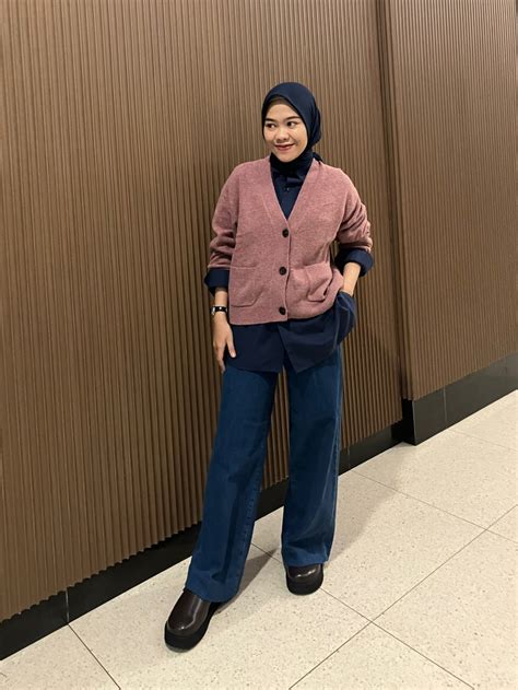 ดูไอเดียสไตล์การแต่งตัวสำหรับ「เสื้อเชิ้ต Broadcloth ทรงหลวม แขนยาว」 Uniqlo Th