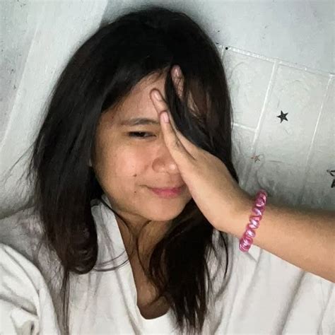 Roselle B Roselle Db Threads Say More