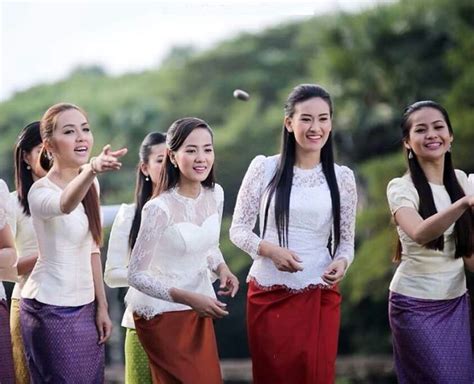 Celebrating Khmer New Year With Traditional Games And Attire