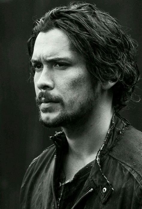 Bob Morley The 100 Show Bellamy The 100 Bellamy Blake