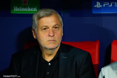 Losc Bruno Genesio Juge Le Borussia Dortmund Et Dévoile Sa Principale Ambition Pour Ce 8e De