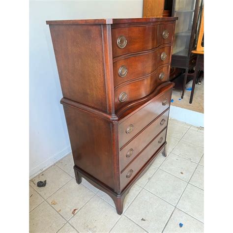 White Fine Furniture Co Mahogany Serpentine Front High Chest Of Dresser Chairish