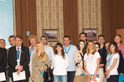 Лицево челюстни хирурзи