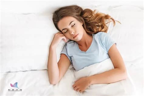 睡够8小时≠拥有好睡眠！这些才是衡量睡眠质量的标准 好睡眠 新浪新闻