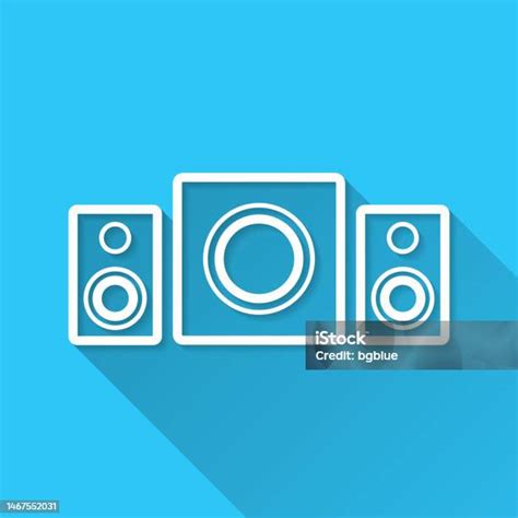 서브우퍼가 있는 스피커 사운드 시스템 파란색 배경에 아이콘 긴 그림자가 있는 평면 디자인 3차원 형태에 대한 스톡 벡터 아트 및 기타 이미지 Istock
