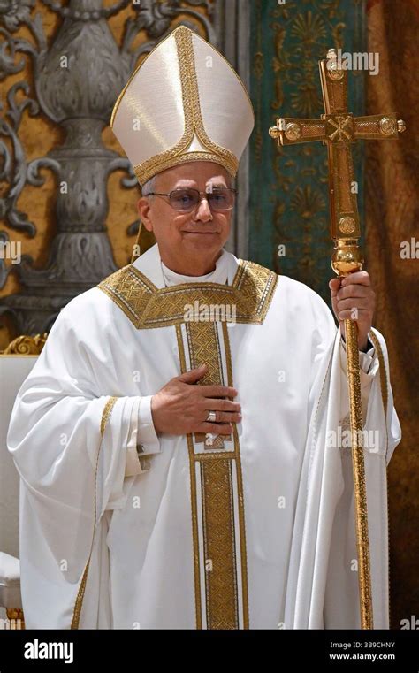 Newly Elected Pope Leo Xiv Concelebrates Mass With The College Of