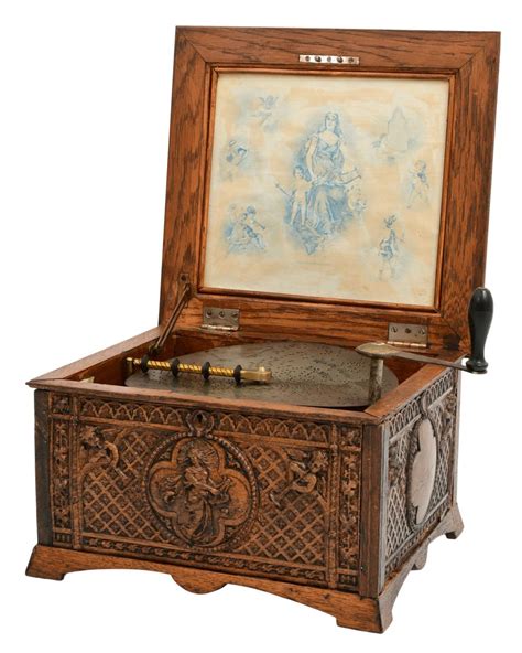 Lot Regina Style 19 Disc Music Box
