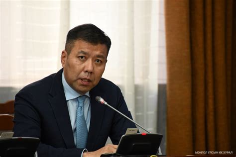 Нүүрсний асуудлаар нотлох баримтын сонсгол хийх түр хорооны даргаар УИХ ын гишүүн Б Энхбаярыг сонгов