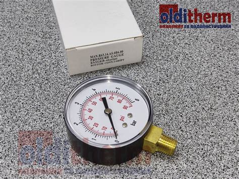 Манометр для насосной станции 0-6 bar. Радиальный 1/4", 63 мм ...