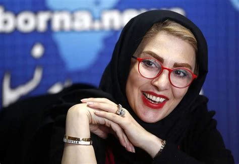 واکنش ژیلا صادقی به توهین علی کریمی چقدر پول گرفتی که از کشته شدن