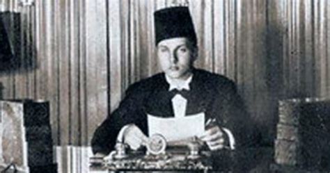 الأمير فاروق يعود إلى مصر لتولي الحكم صور وثقت الحدث اليوم السابع