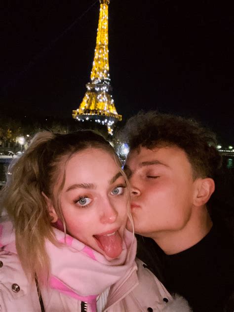 Camille Is Verliefd En Stelt Haar Vriendje Voor In Ik Ben Camille