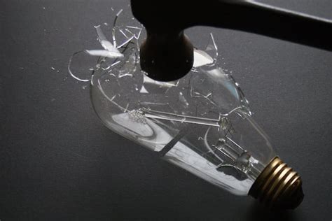 Flash Freeze Photography With An Arduino Projects