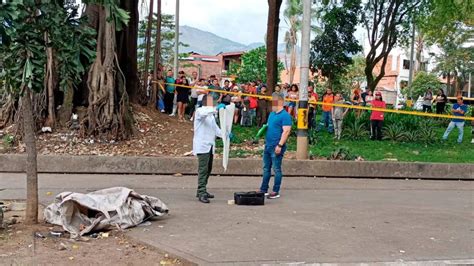 Hallan Otro Cuerpo Embolsado En Plena Vía Pública Del Centro De Medellín Infobae