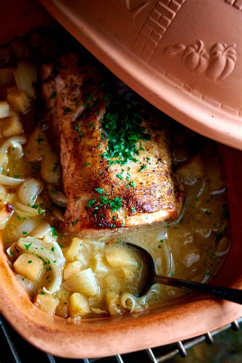 10 Minute Pan Fried Boneless Pork Chops Craving Tasty