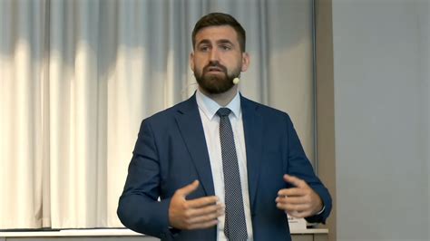 Андрей Новаков Българска програма спира измамите с превъртян километраж на колите Новини бг