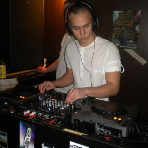 Stream Marcus Ortiz Music Listen To Songs Albums Playlists For Free