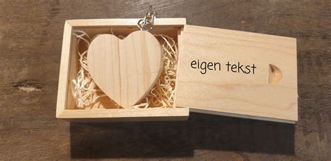 Houten USB Hart Het Klompenschuurtje