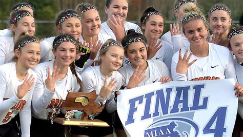 Bouchard Helps Uxbridge Field Hockey Roll Past Quabbin In D4 Quarterfinal