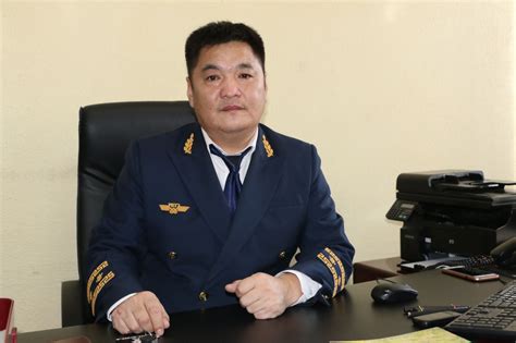 ШУУРХАЙ С Батдөлийн 7 3 тэрбумын хэрэг т УБТЗ ын албаны дарга М Цогт нарыг байцааж