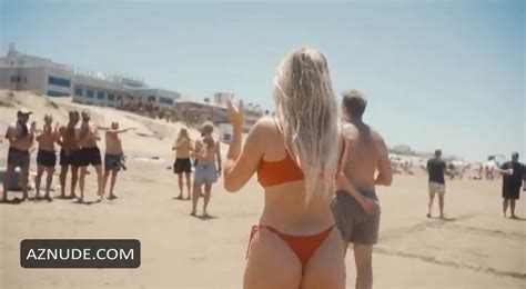 Nati Jota Shows Off Her Sexy Butt At The Beach AZNude