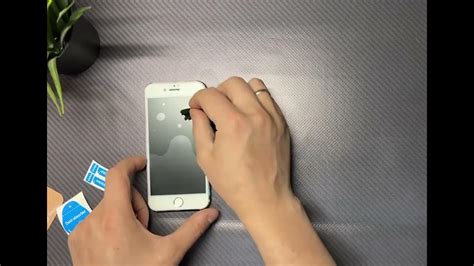 Как клеить защитное стекло в домашних условиях Youtube