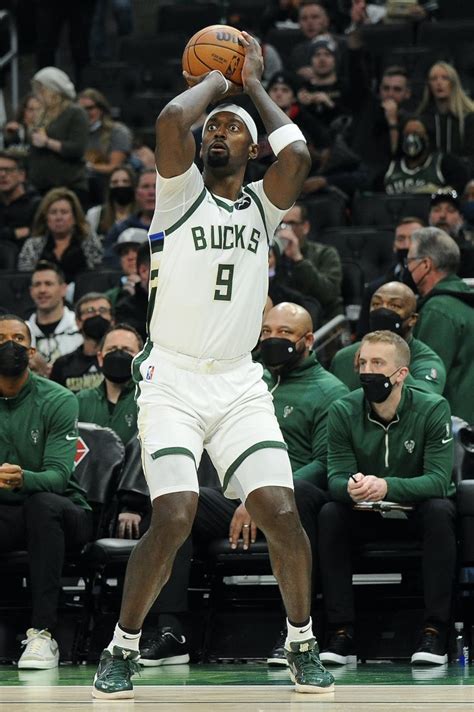 Bobby Portis To Decline Option With Bucks Hoops Rumors