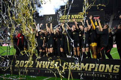 Mvp Sophia Smith Scores And The Portland Thorns Beat The Kansas City