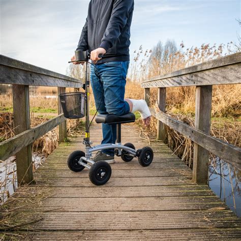 Voet Gebroken Of Gekneusd Symptomen Herstel En Tips Kniestepnl