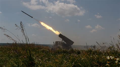 Генштаб повідомив про 29 бойових зіткнень за добу і важкі бої на 5 напрямках